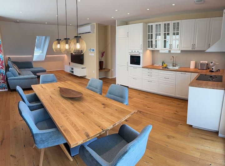 Crown Residence | Luxury 2br In Ljubljana Downtown - Liubliana
