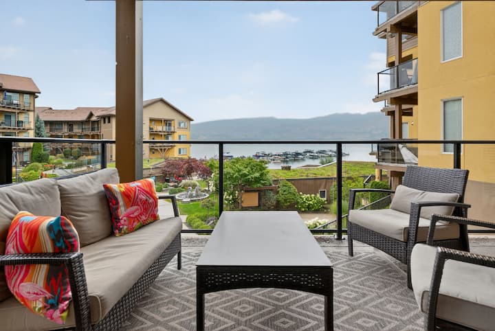3 Bedroom Overlooking Okanagan Lake - Kelowna