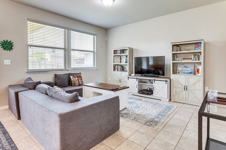 Family Home W/ Pool Access: 5 Mi To Downtown Buda! - Buda, TX
