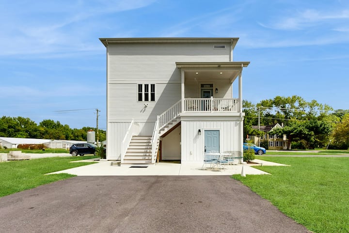 Bethany Pines: Pool Wifi & In-home Laundry - Delaware