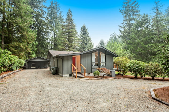 Large 3br |Dock | Deck | Firepit - Steilacoom, WA