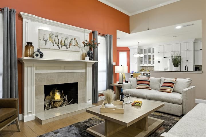 Spur Of The Moment - West Texas Escape • Sleeps 7 - Abilene, TX