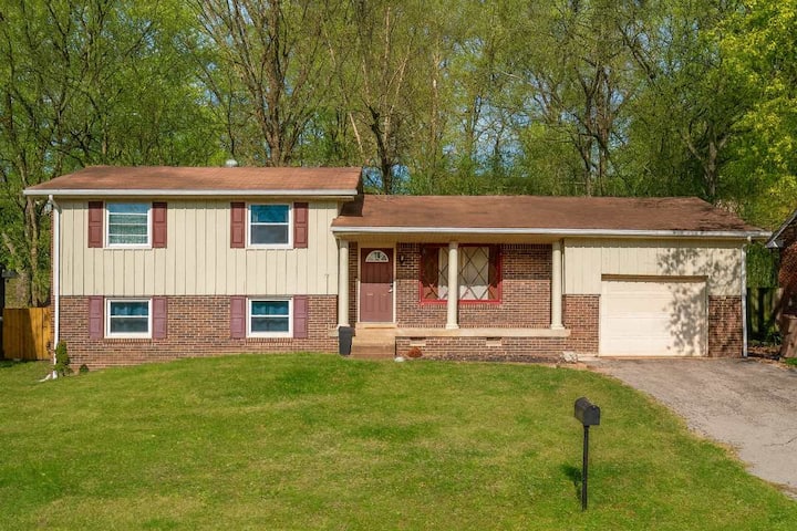 Game Room And Bunks, Sleeps 12, Near Downtown - Brentwood