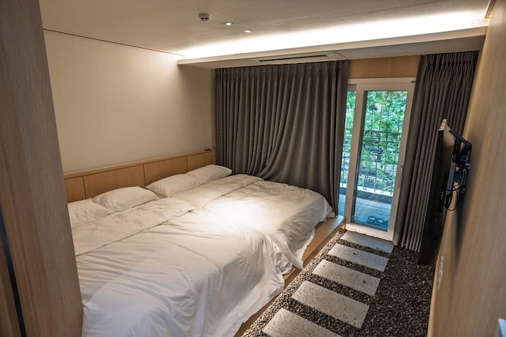 #아침고요수목원 #테마파크 #휴양림 페블 201호젠 스파 하우스 - 양지면