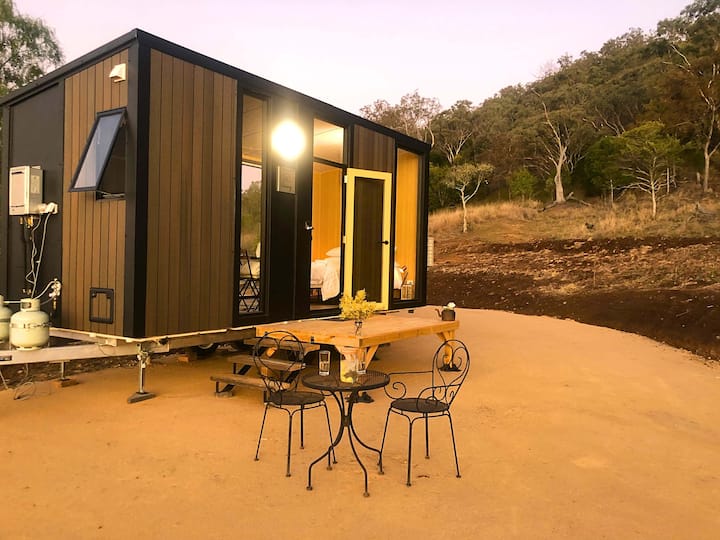 Greenmount By Tiny Away - Darling Downs Zoo, Pilton