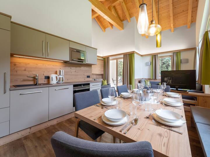 Chalet In Saalbach Near Ski Slopes - Saalbach-Hinterglemm