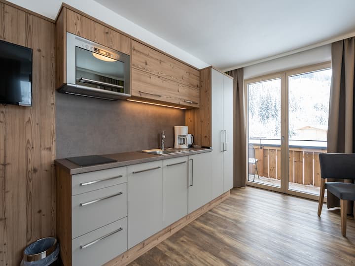 Chalet In Saalbach Near Ski Lift And Sauna - Saalbach-Hinterglemm