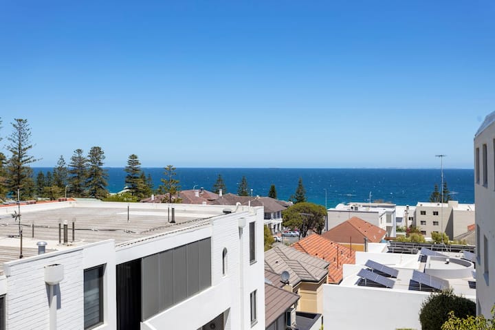 Overton Gardens Apartment - Fremantle