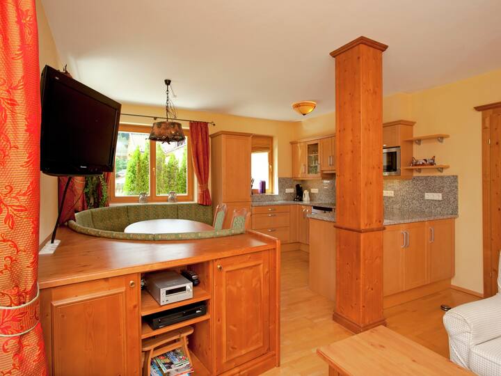 Chalet In Saalbach Near Ski Lift - Saalbach-Hinterglemm