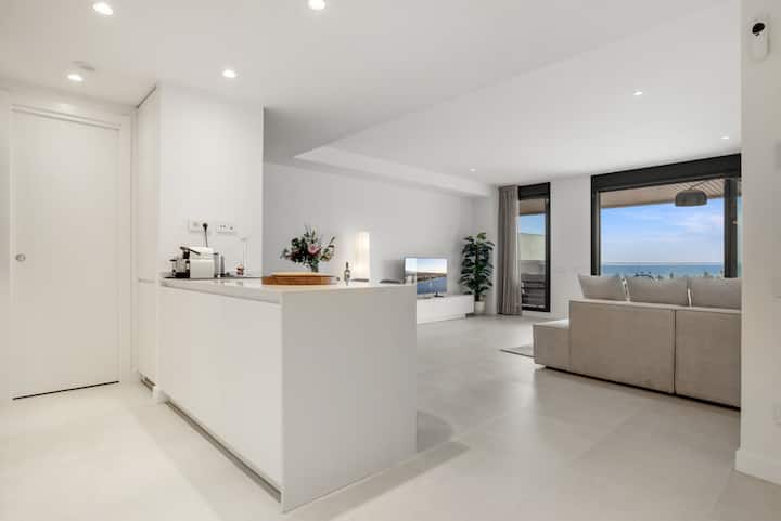 New Luxury Apt · 2br · Sea Views · Pool - Estepona