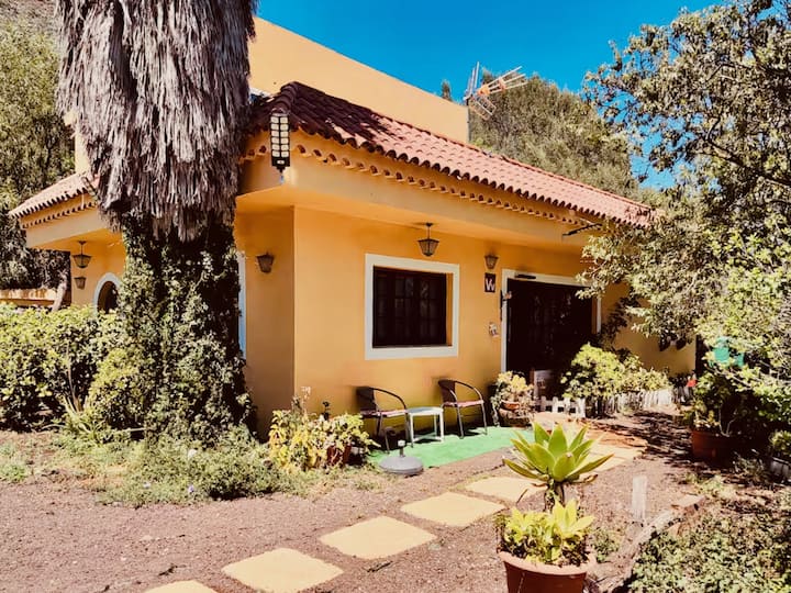 Click&guest · Los Almendros - Valsequillo