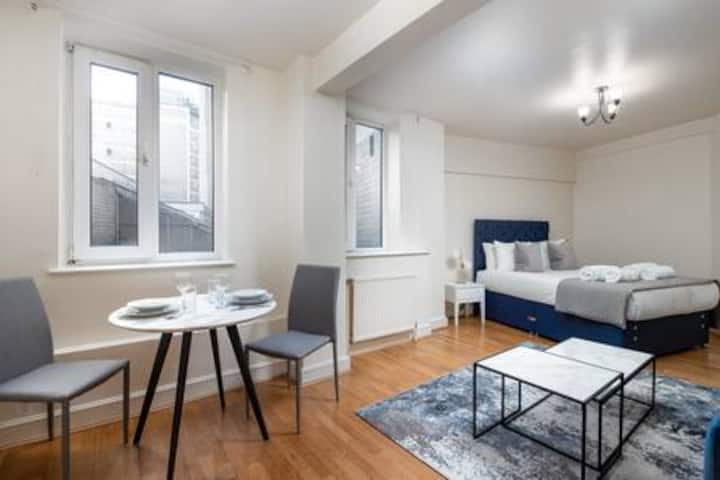 Vesto | Studio Apartment With Sofa Bed In Chelsea - Chelsea