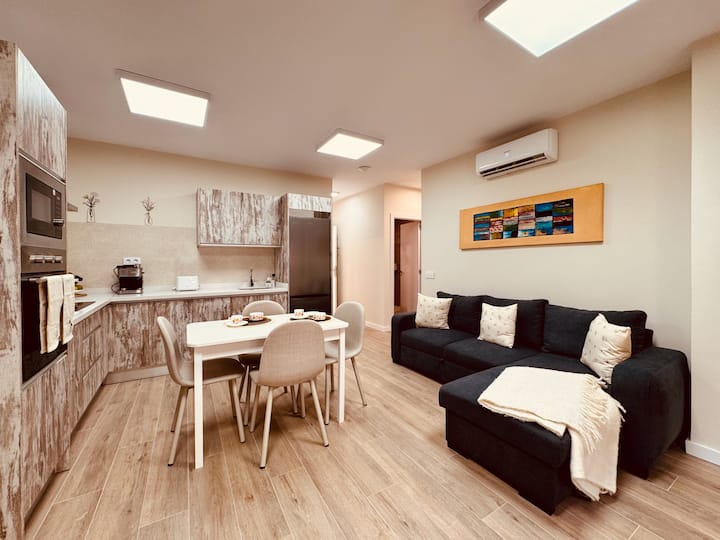 Click&guest - Cosmópolis 2 - San Bartolomé de Tirajana