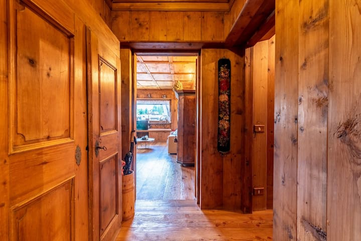 Tofane View Apartment With Terrace R&r - Cortina d'Ampezzo