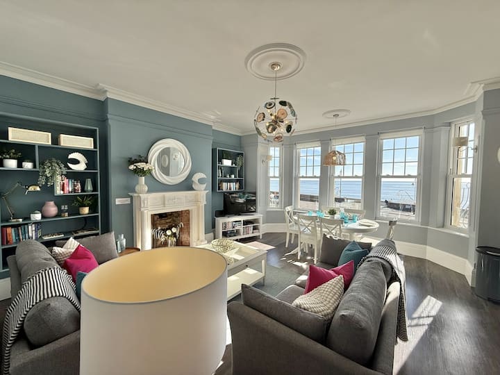 The Eastleigh - Seaton