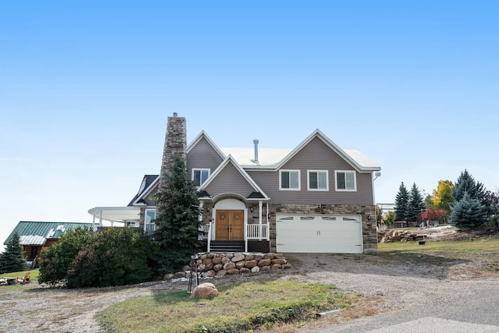 5br Waterview | Fireplace | Balcony | Firepit - Garden City, UT