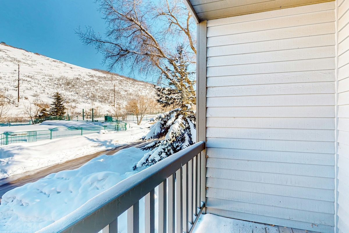 Walk-to-lift 3BR Mountainview | Hot Tub - Houses for Rent in Park City ...
