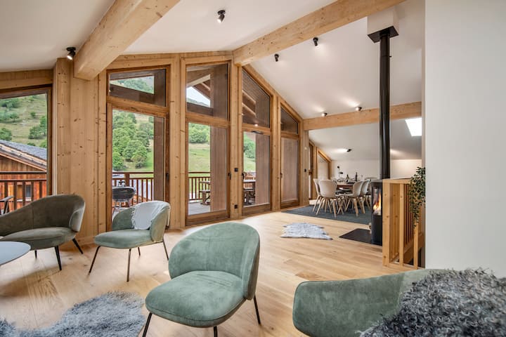 Appartement Neuf Au Pied Des Pistes Pour 12 Person - Les Menuires