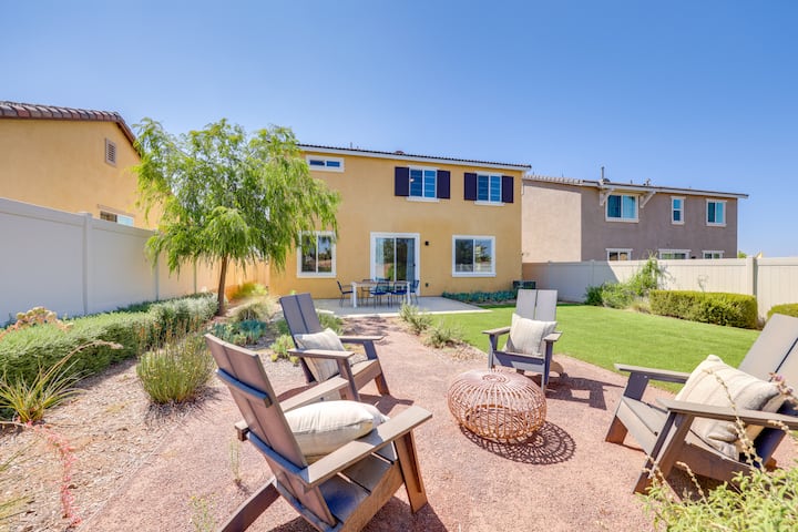 Pool Access & Mtn Views: Family Haven In Beaumont! - Beaumont, CA