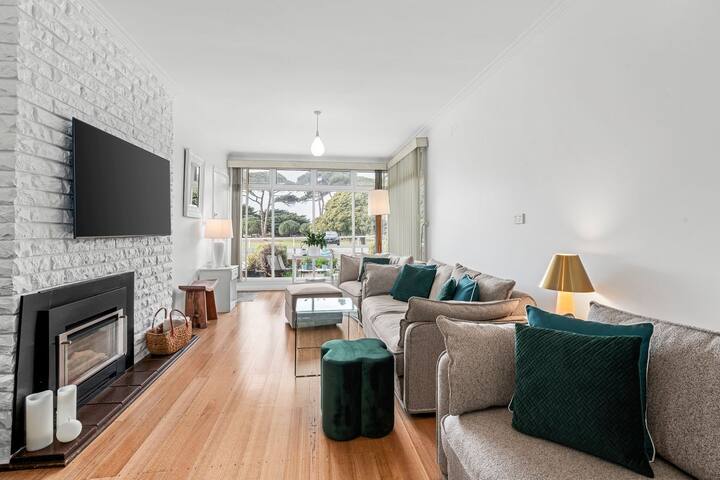 Mrs Issy - Queenscliff