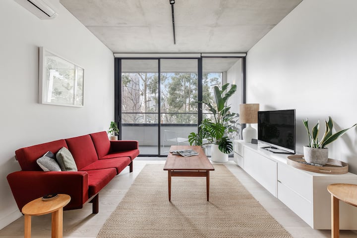 Northside Grove—a Leafy City Fringe Escape - Carlton