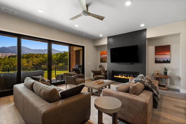 Bridger Vale Retreat - Bozeman, MT