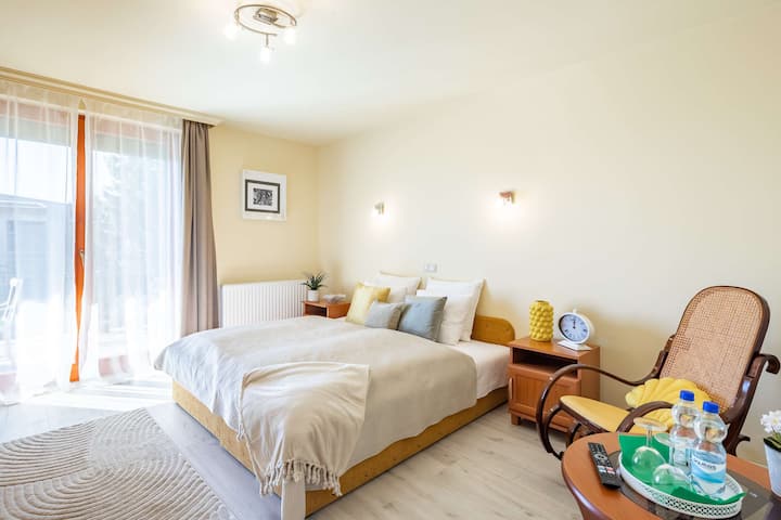 200m To Beach: Family House With Garden At Super L - Tihany