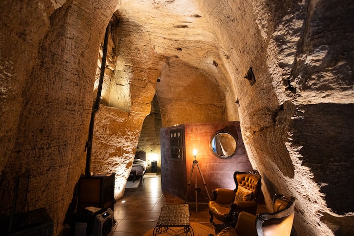 Logement Troglo Unique Avec Spa Privatif - Doué-la-Fontaine