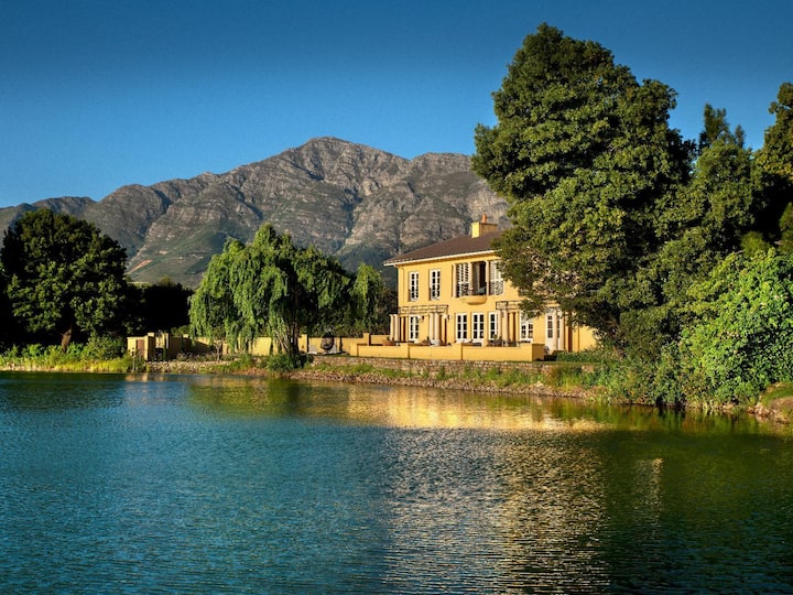 Le Chateau - Franschhoek