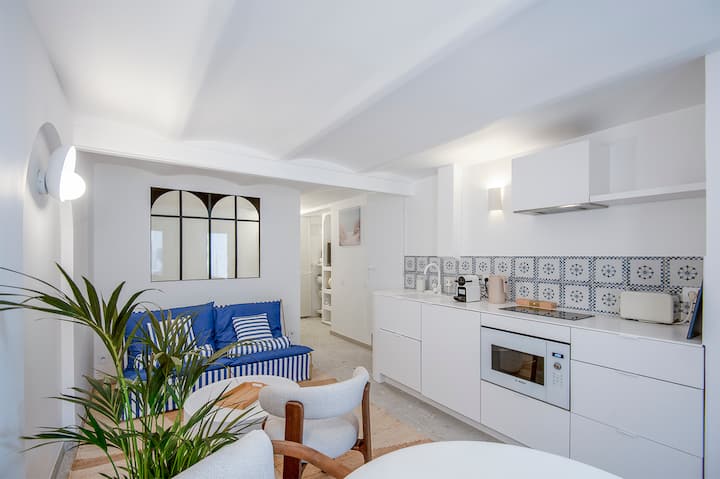 Studio Lumineux à Endoume, Proche De La Mer ! - Marseille