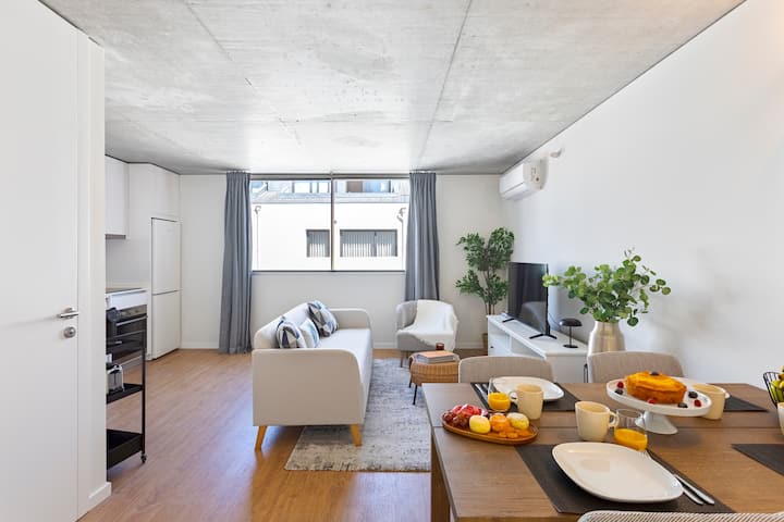 Bright, Premium & Pet Friendly Flat By Hostwise - Senhora da Hora