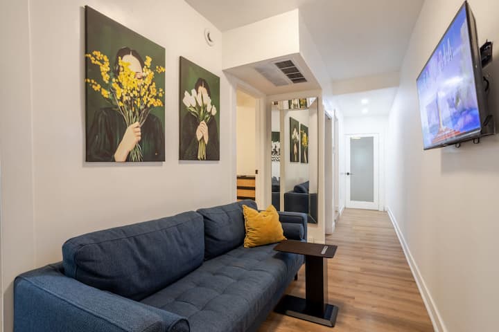 Comfortable 3br Getaway In Central Montreal - Montreal