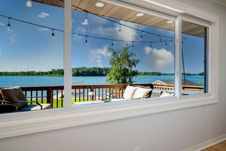 3/2 Cozy Winter Escape With Nature Views - Fox Lake, IL