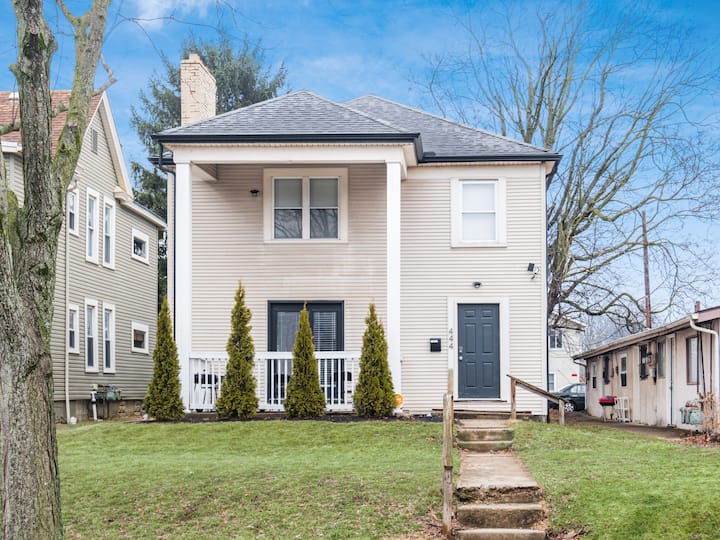 Stay In The Palazzo In Osu! 10 Beds! - Columbus, OH