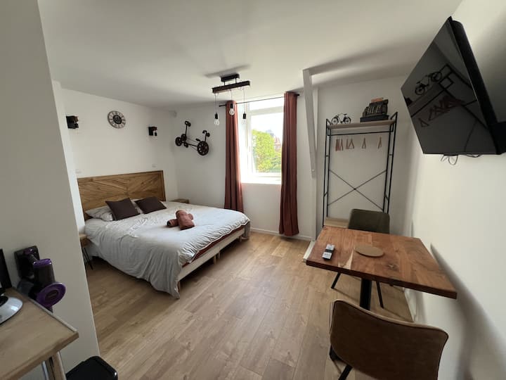 Le Studio Indus', 2p - Lens
