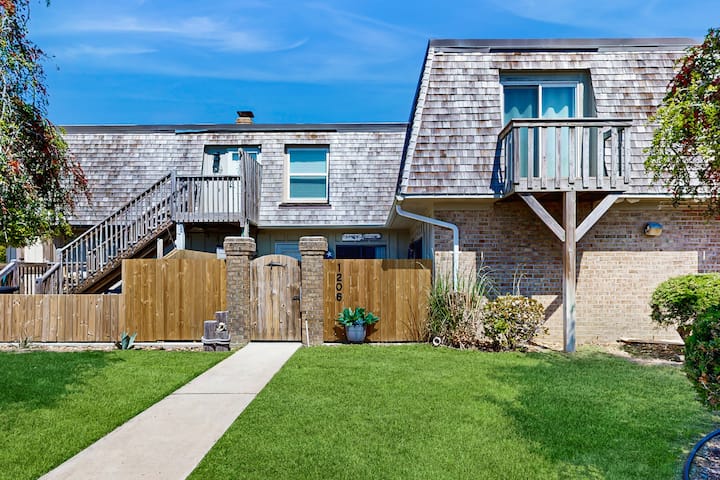 2br 1st-floor | Patio | Pool | W/d - Kitty Hawk, NC