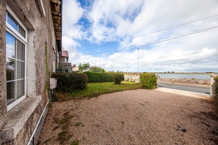 Light-filled 2bd Home With Sea Views, Baldoyle - Portmarnock