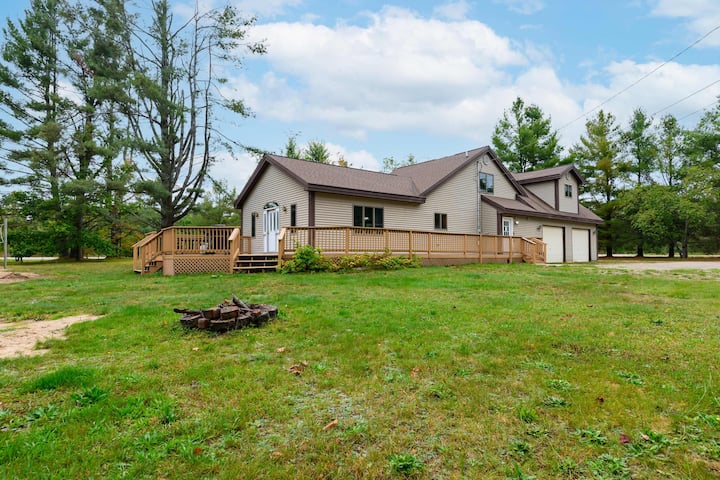 Up North Getaway - Gaylord, MI