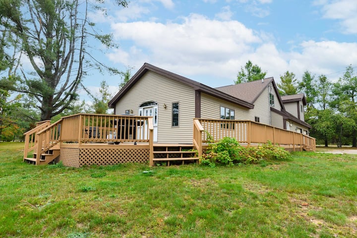 Up North Getaway - Gaylord, MI