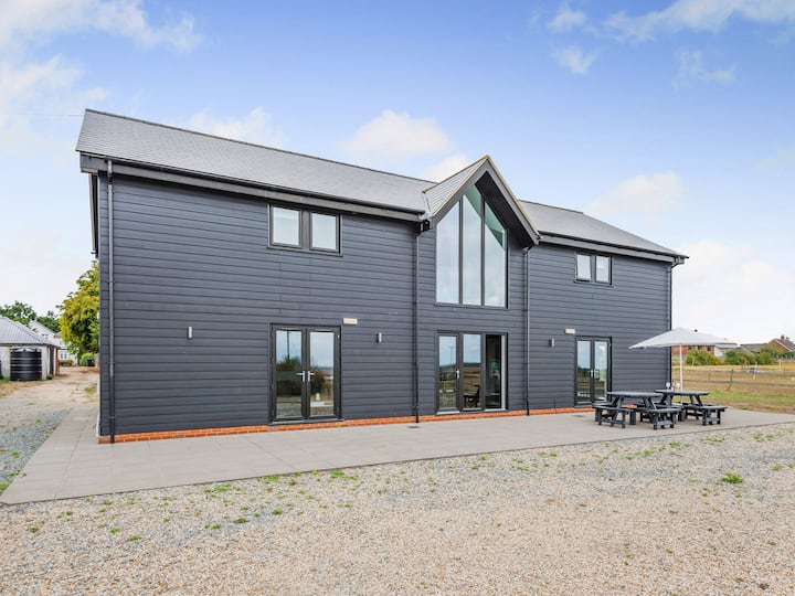 Mals Barn - 莫爾登