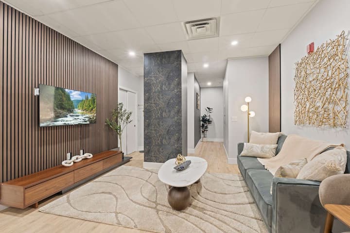 Luxury 3bd | Center City | 3 Beds | By Jfk Plaza - Philadelphia, PA