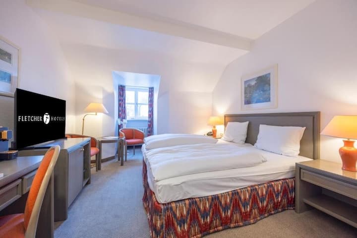 Discover Room Near Velbert Forest With Free Parkin - Velbert