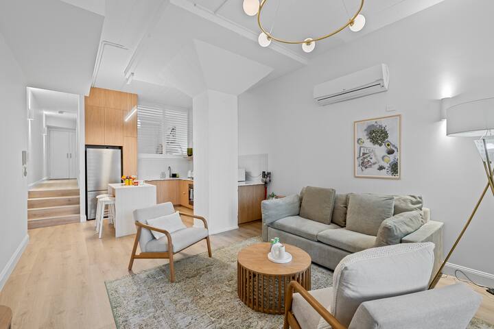 Central 1br Apt • Perfect For Couples Or Solo - Newstead