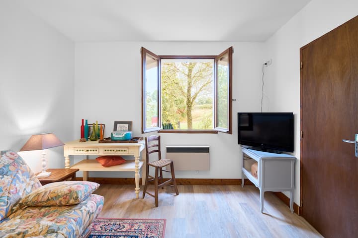 Maison La Plaine, En Périgord - Sagelat