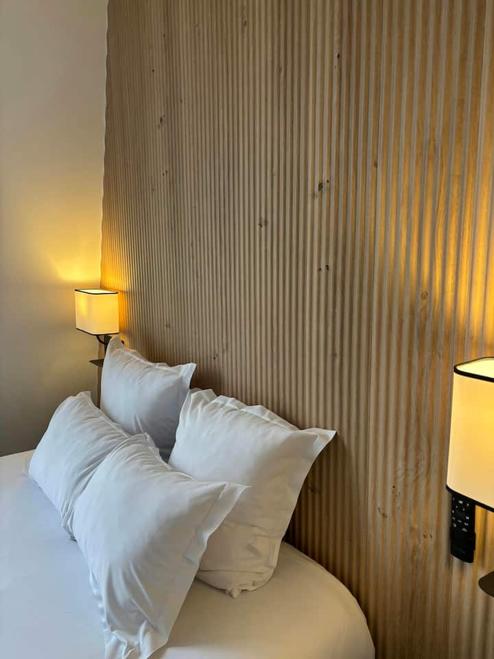 Korner Republique - Double Room - Paris