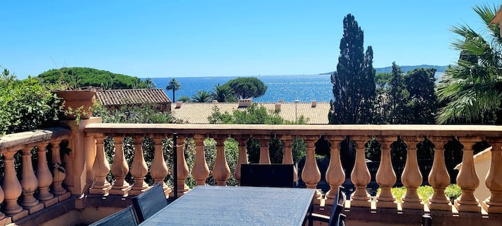 Maison Moderne Avec Vue Mer à Sainte-maxime - Saint-Tropez