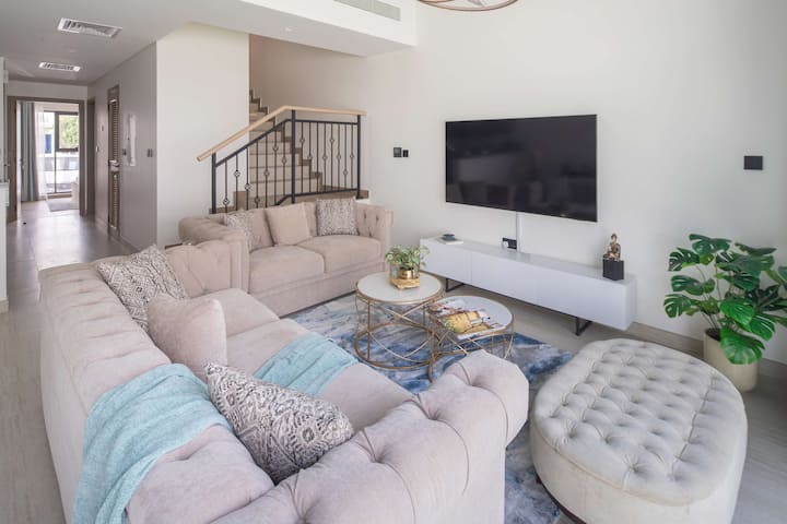 Peaceful 4br Villa In Scenic Damac Lagoons! - Dubai