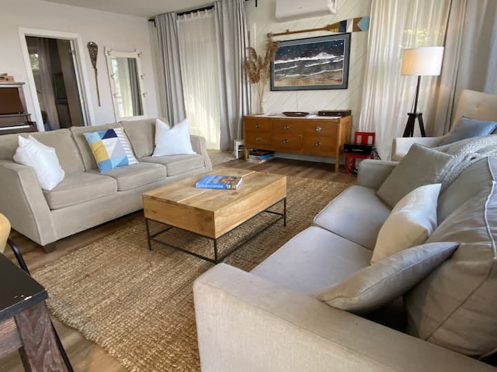 The Nest - Cozy Waterfront On Huycks Bay, Pec - Brighton