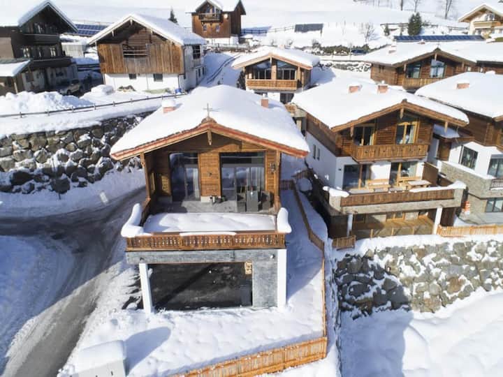 Chalet Alpin Avec Vue Sur La Montagne - Königsleiten