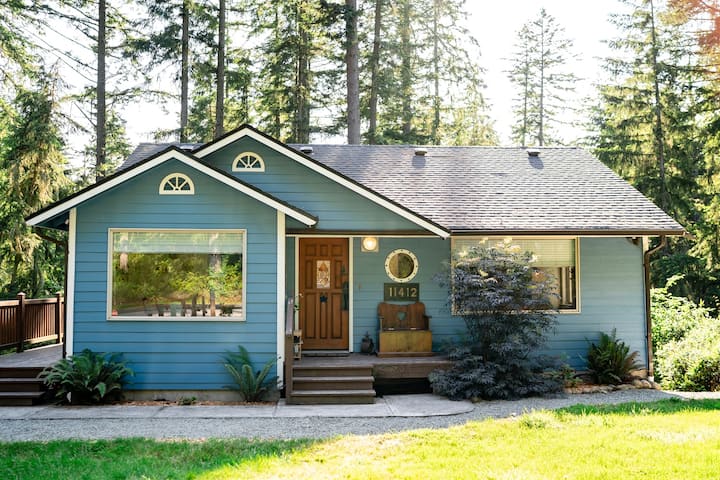 Island Retreat | Captain's Roost | Bbq | Firepit - Steilacoom, WA